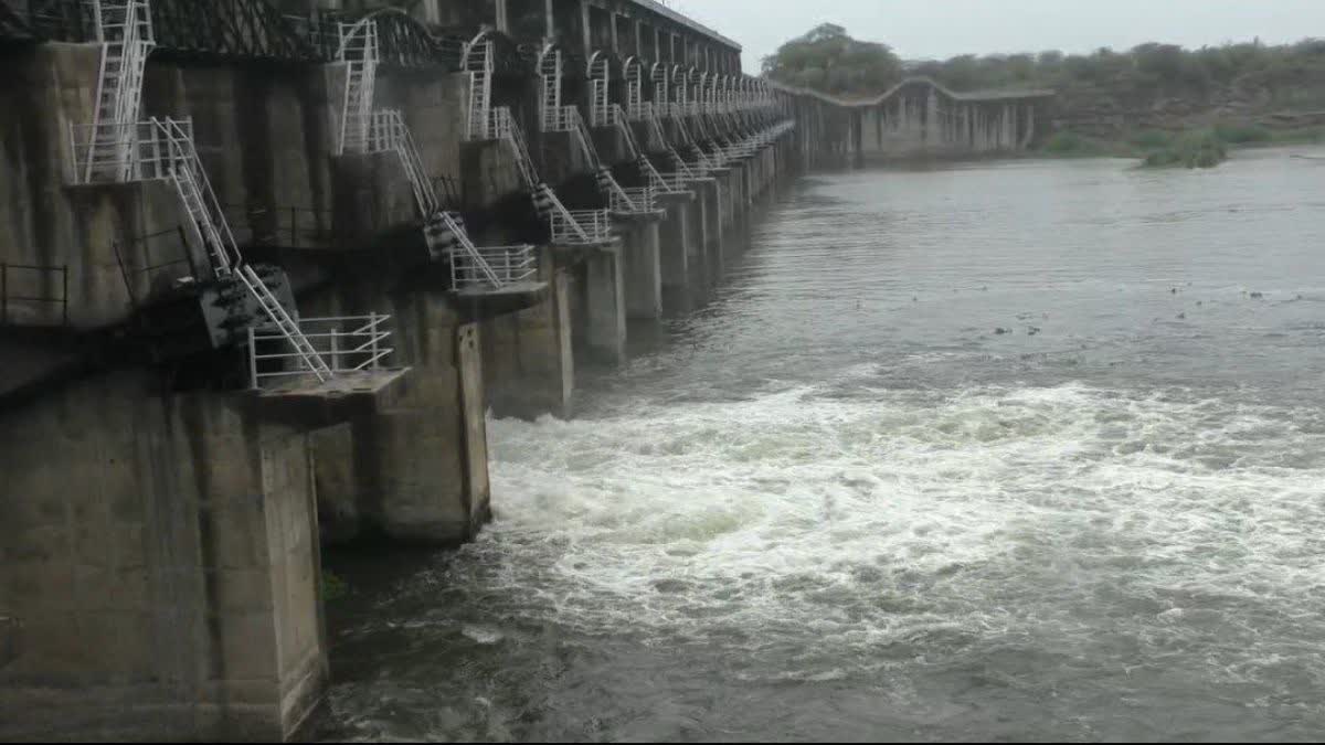 મચ્છુ 3 ડેમનો એક દરવાજો એક ફૂટ ખોલવામાં આવ્યો, મોરબી-માળિયાના 21 ગામોને ...