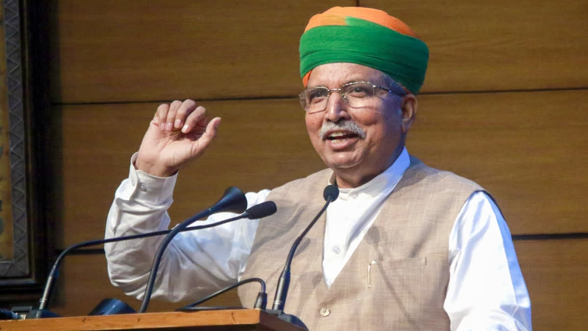 Meghwal Calls for Breaking 'Taarikh Pe Taarikh' Perception About ...