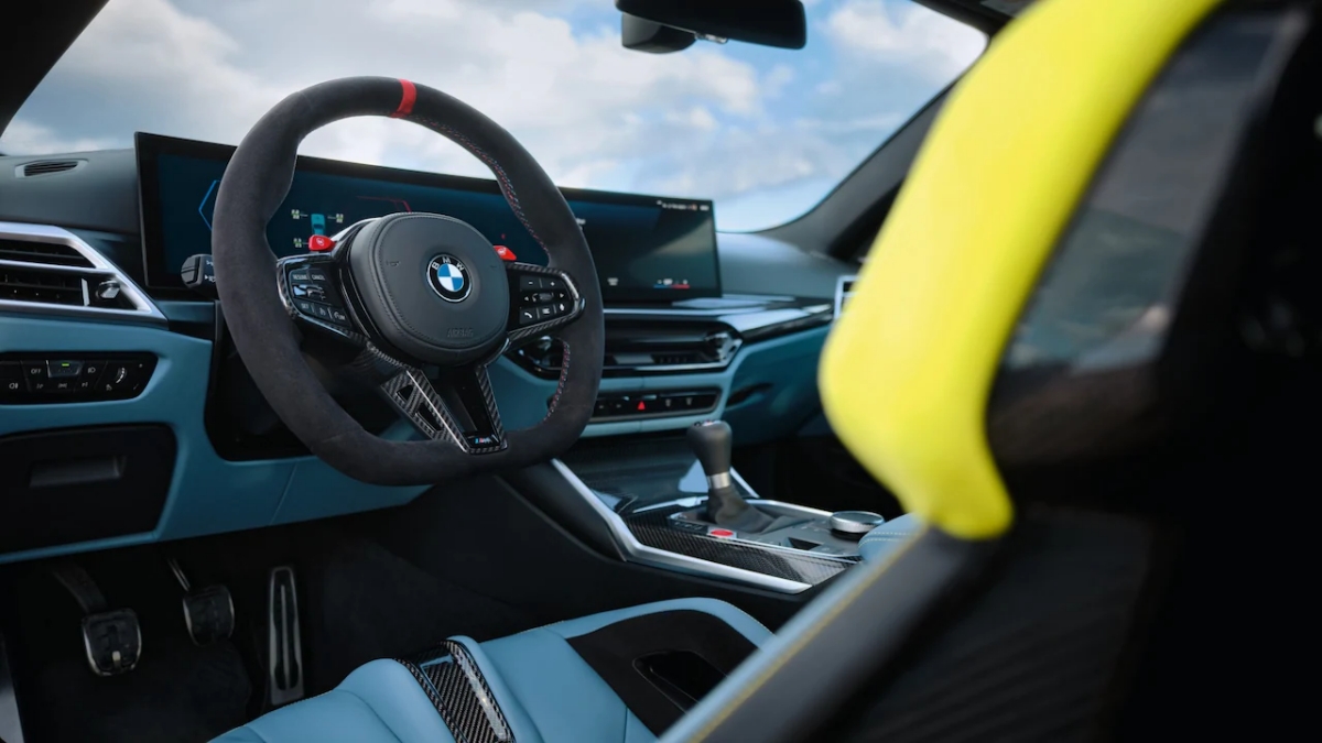 परफॉर्मेंस ओरिएंटेड BMW M4 Competition M xDrive भारत में हुई लॉन्च ...