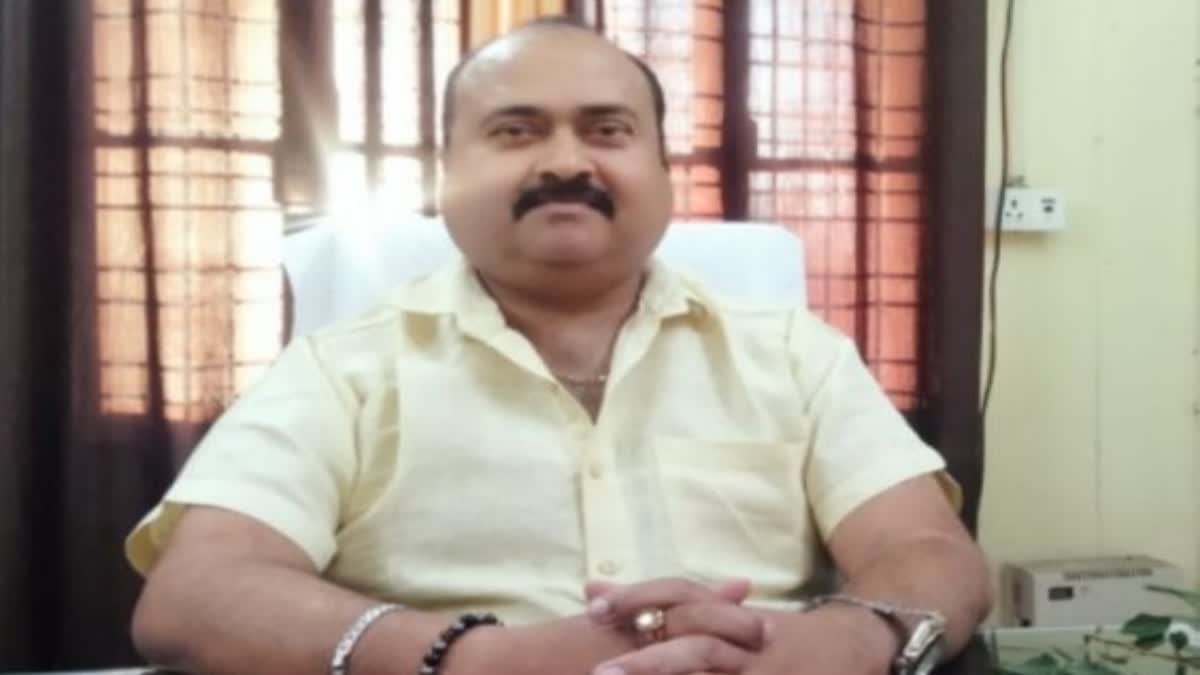 उधमसिंह नगर का जिला आबकारी अधिकारी गिरफ्तार, 70 हजार रुपए की घूस के ...