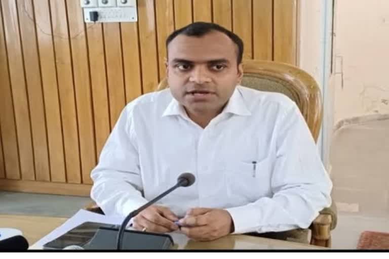 उत्तराखंड में आईएएस अफसरों का ट्रांसफर, मयूर दीक्षित बने हरिद्वार के नए ...