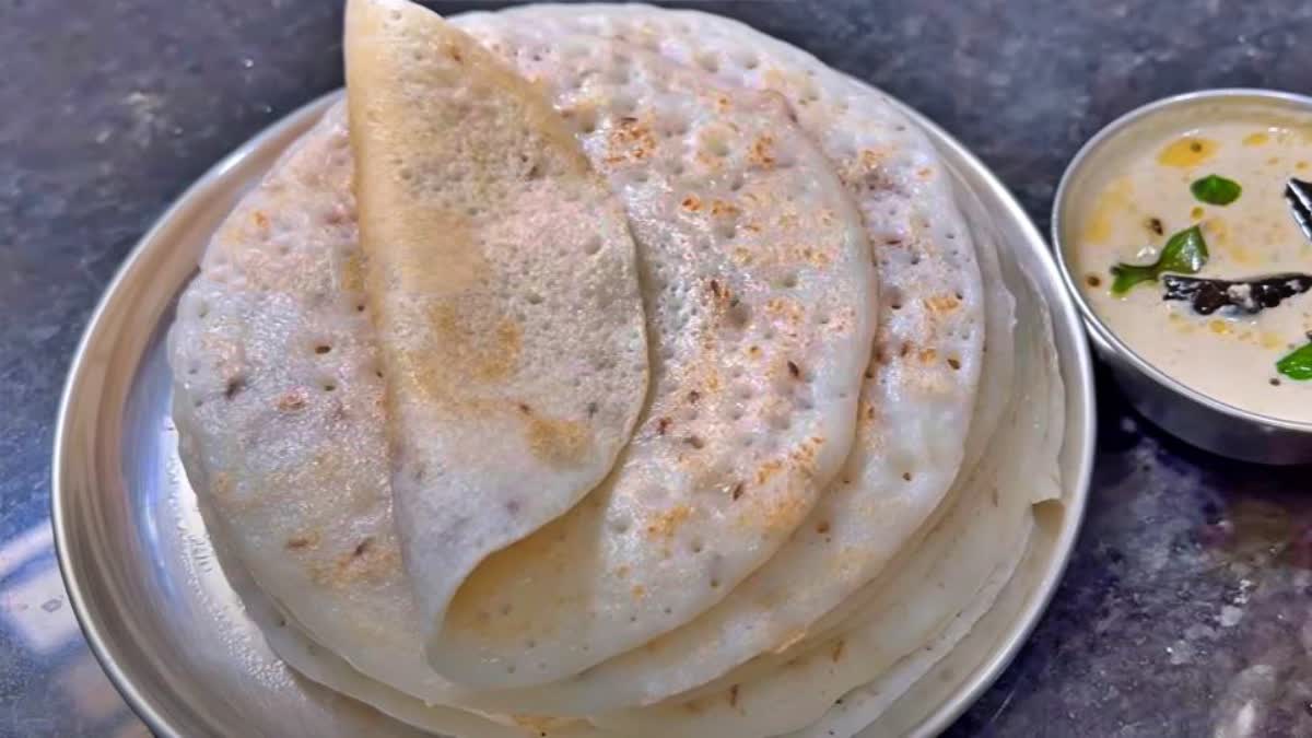 అమ్మమ్మలు, నానమ్మల కాలం నాటి "పుల్లట్లు" - రేషన్ బియ్యంతో అద్దిరిపోయే ...