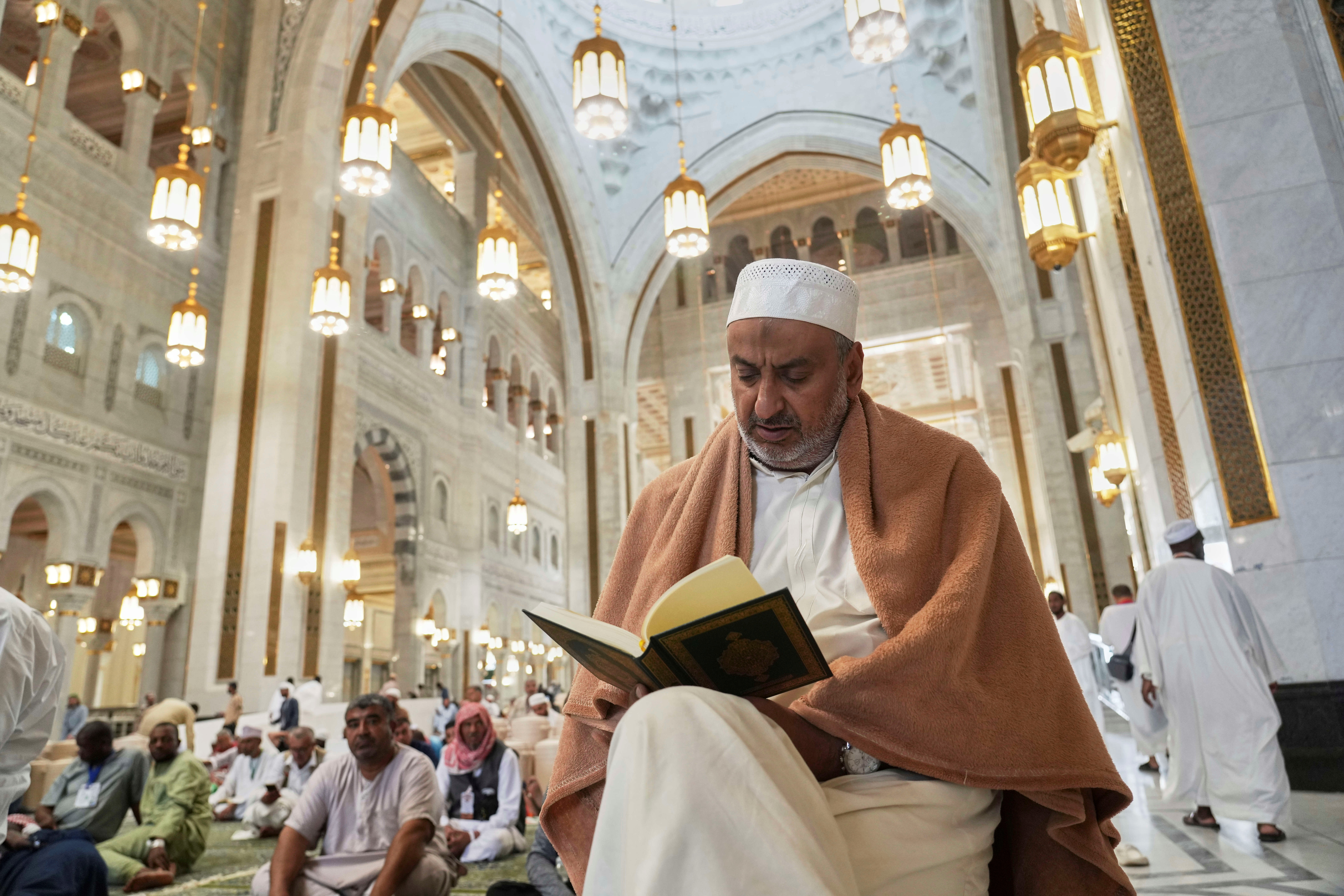 No Kids, Excess Heat And Payment Plans; What To Know About Hajj 2025