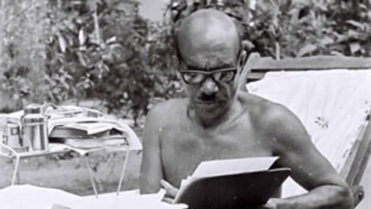 'കഥകളുടെ സുൽത്താൻ' ബഷീര്‍ വിട്ട് പോയിട്ട് മൂന്ന് പതിറ്റാണ്ട് - Vaikom ...