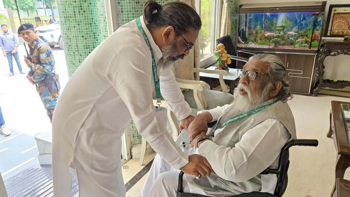 Father's Fight Against Injustice to Continue: Hemant After Shibu Soren ...