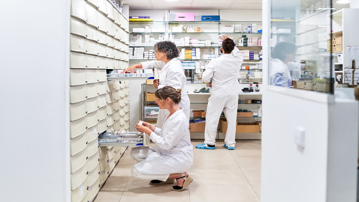 National Pharmacy Education Day 2024: Dedicated to Pharmacists and Chemists
