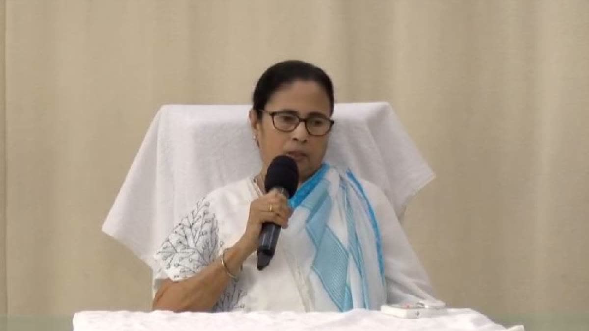 Mamata Banerjee Invited To Deliver Lecture At Oxford University On March 27