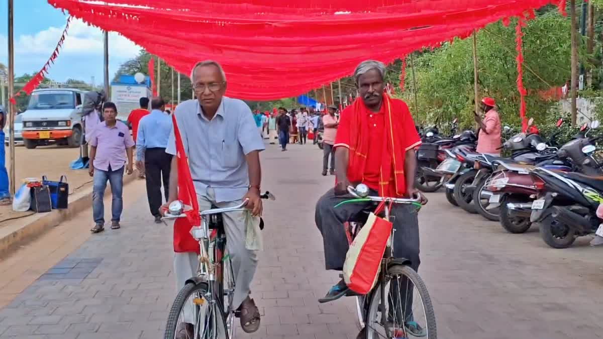 Pedal For Politics: Two Elderly CPI(M) Workers Cycle 510 Km to Attend ...