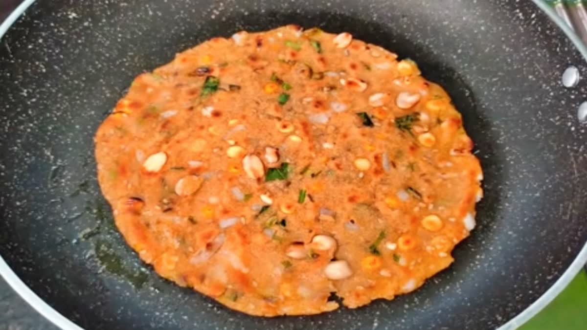 కరకరలాడే "జొన్న రొట్టెలు" - ఈ పద్ధతిలో ఎవరైనా చేసుకోవచ్చు - పిల్లలు ...