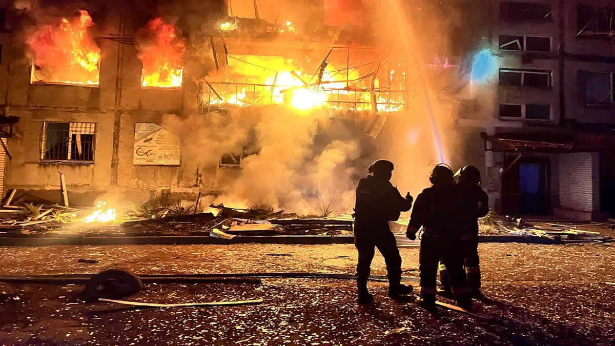 Russia Uses A Gas Pipeline To Strike At Ukrainian Troops From The Rear ...