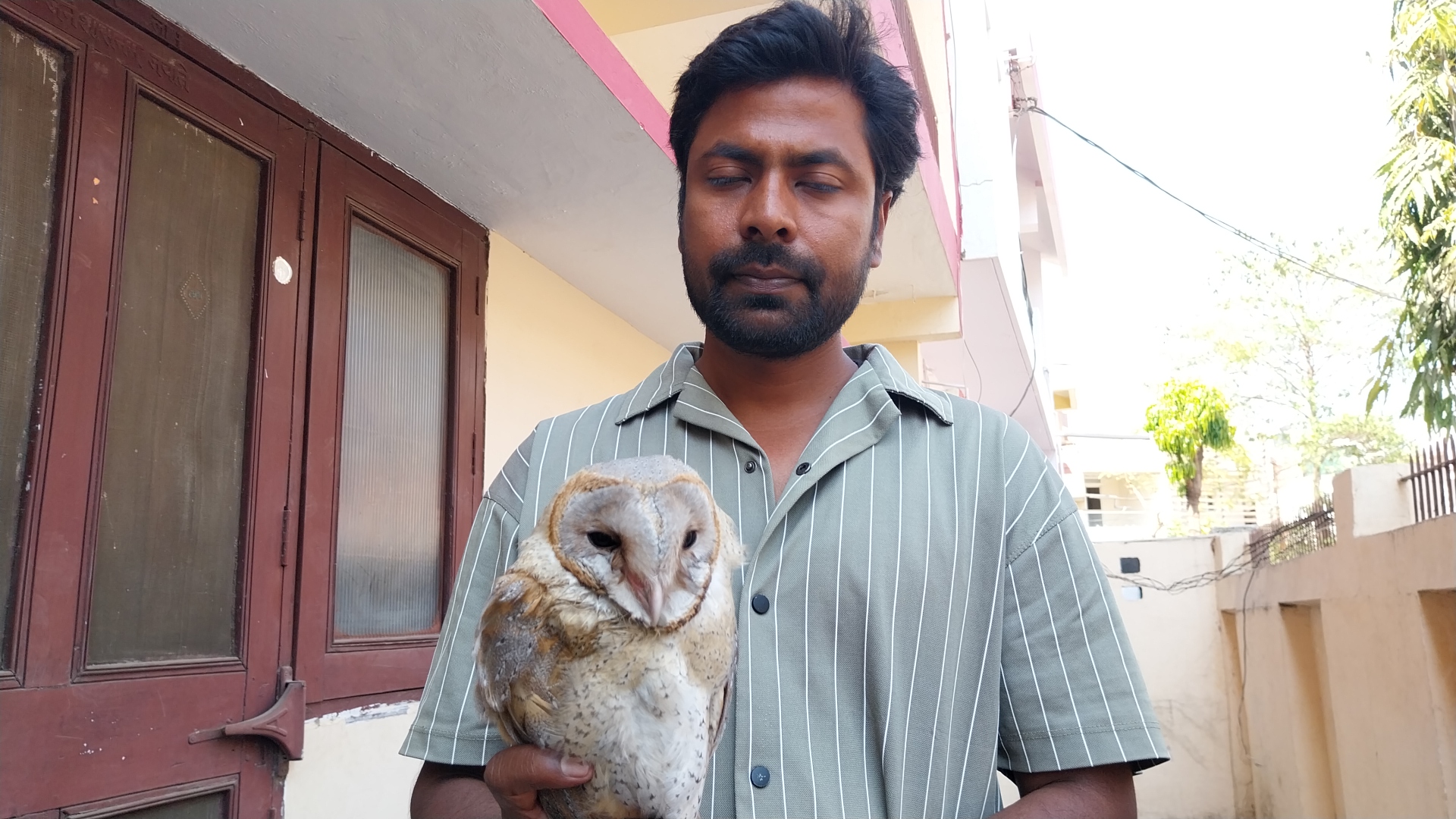 Madhya Pradesh: Bird Lover Abhilash Varse On A Mission To Create 1000 ...