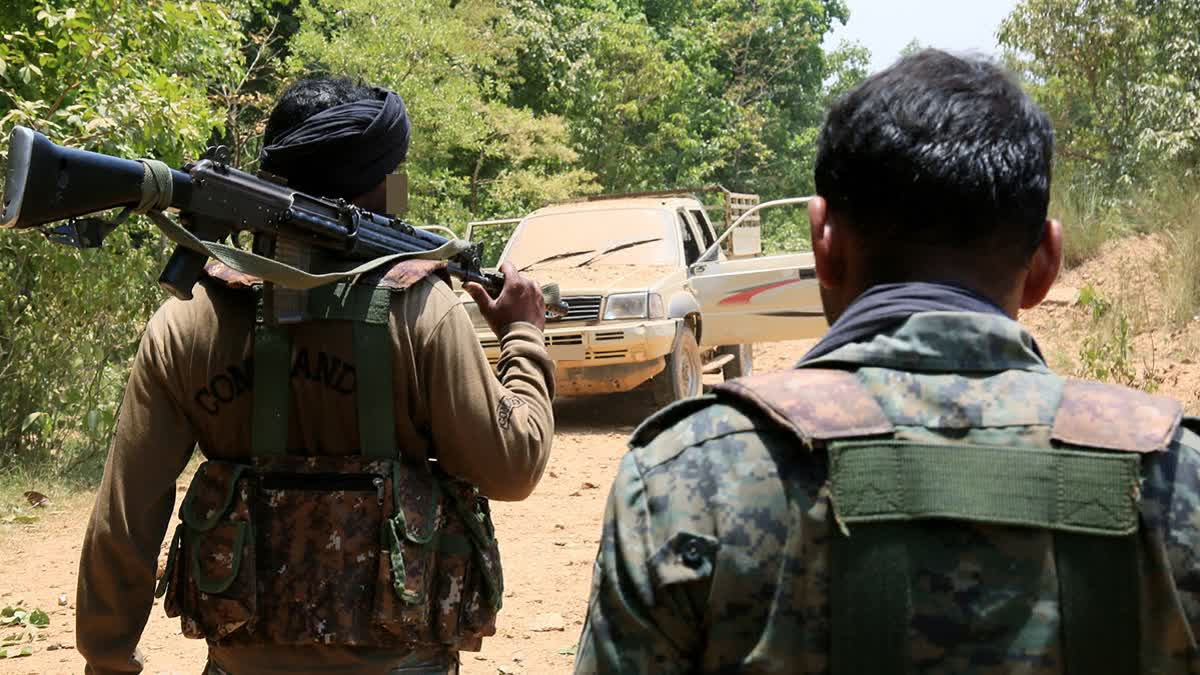 12 Naxalites, Including 9 Carrying Rs 28.50 Lakh Bounty, Surrender In ...