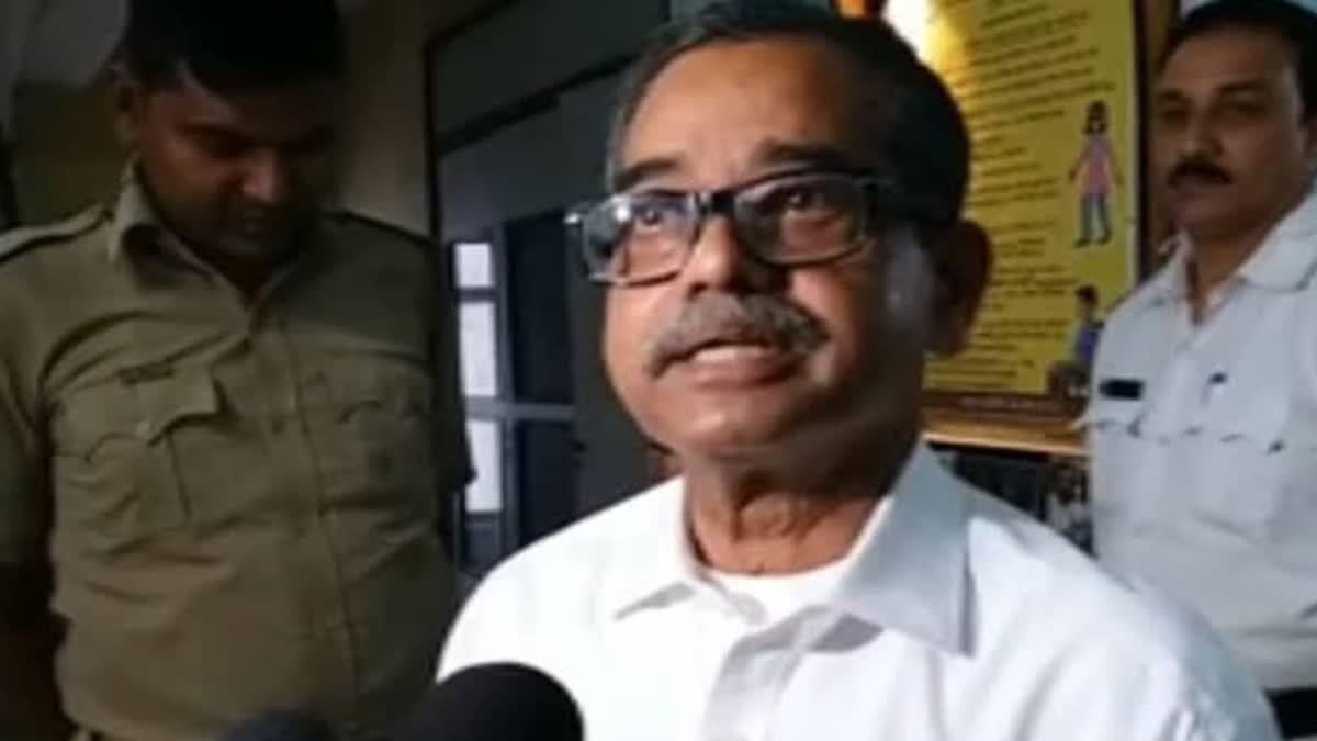 Former President Pranab Mukherjee’s Son Abhijit To Rejoin Congress Feb 12