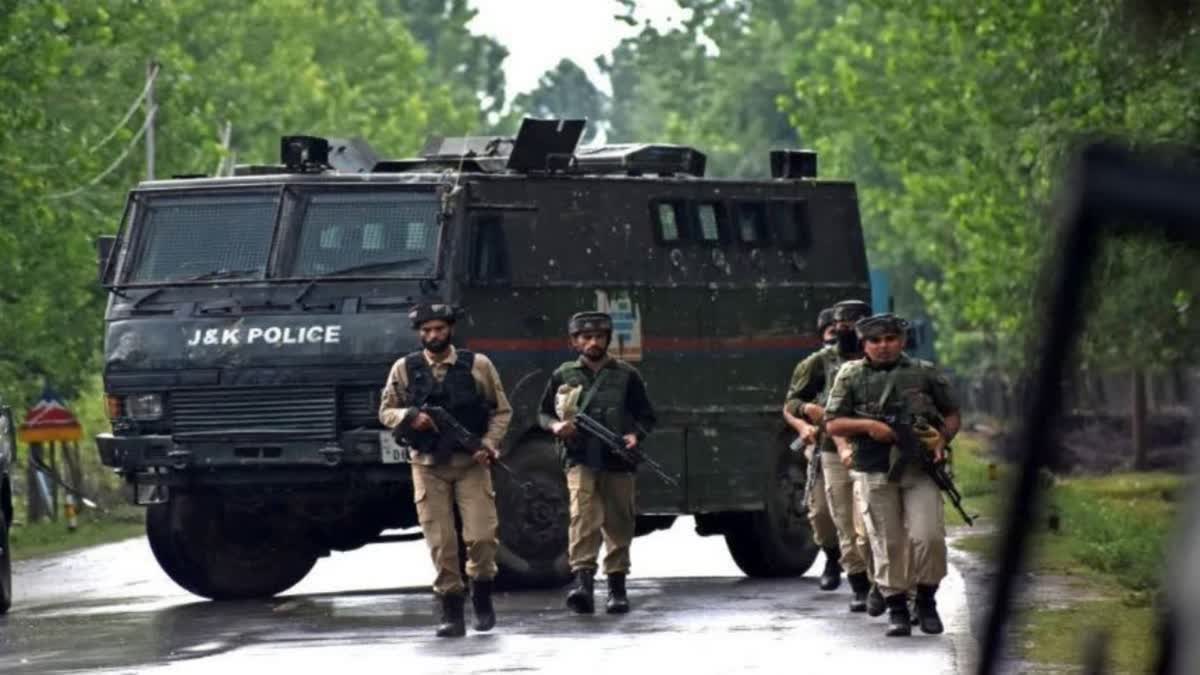 സൈനിക പട്രോളിംഗിനിടെ സ്‌ഫോടനം; ജമ്മുവില്‍ രണ്ട് ജവാന്‍മാര്‍ക്ക് വീരമൃത്യു