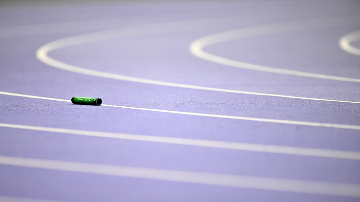 Watch: US Track Runner Hit Brutally With Baton Mid-Relay; Suffers ...