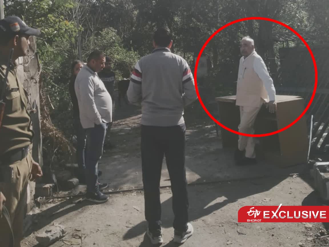 Ankita Murder Case: घटना के बाद पहली बार वनंत्रा रिजॉर्ट पहुंचे आरोपी ...