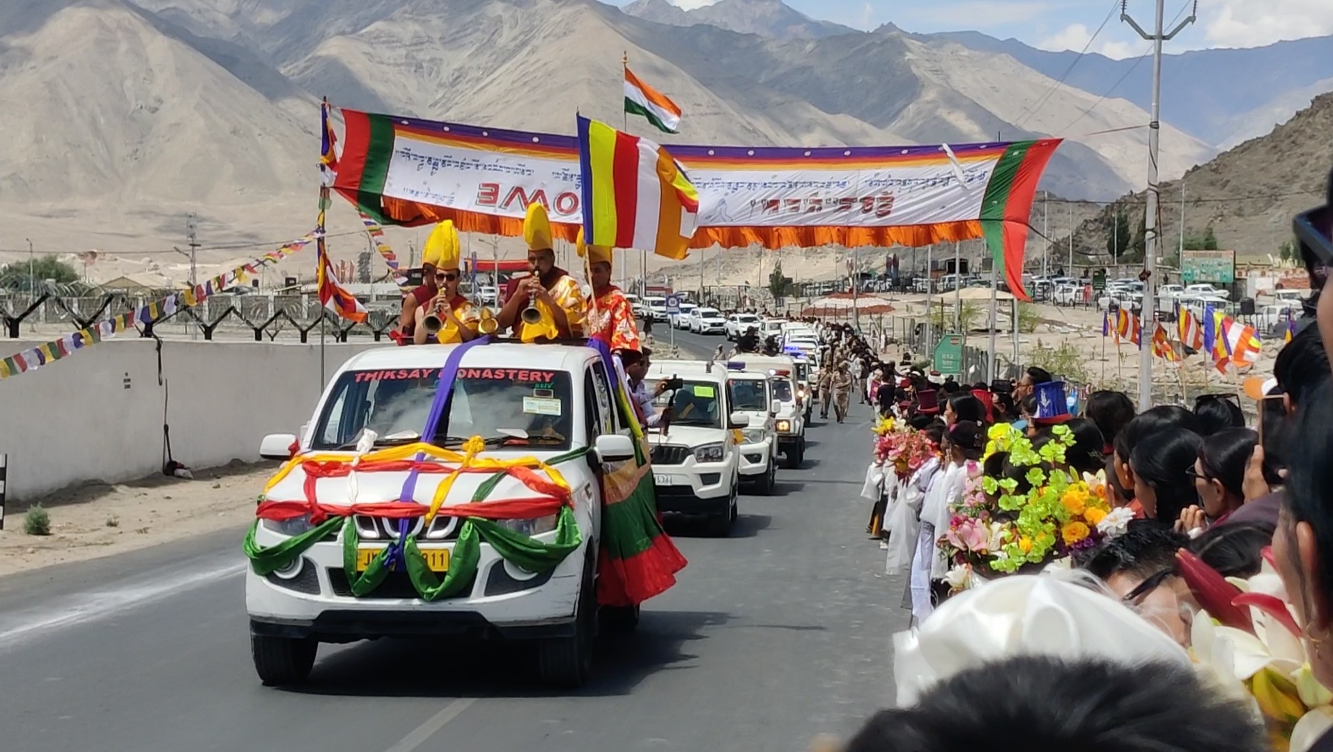Dalai Lama Arrives In Ladakh To Grand Welcome By Devotees