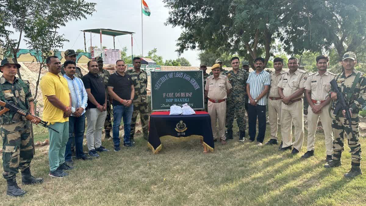 BSF Foils Cross-Border Drug Smuggling Bid In Rajasthan; Heroin Worth Rs 8.5 Crore Seized