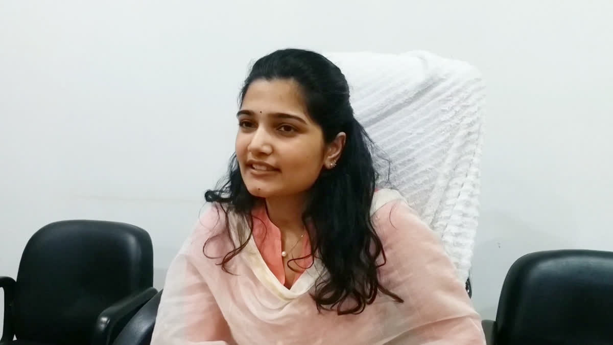 Civils 3rd Ranker Interview: "భవిష్యత్తులో విద్యారంగం, మహిళాభివృద్ధి ...