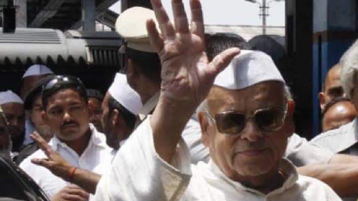 Congress and many parties feel if they speak for Muslims then Hindus ...