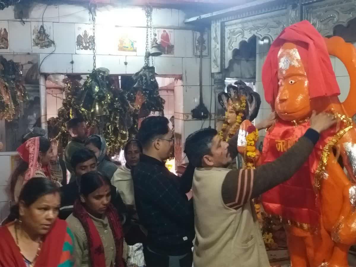 Kalu Siddha Baba Temple: हल्द्वानी के रक्षक हैं कालू सिद्ध बाबा, यहां चढ़ता है ये विशेष प्रसाद ...