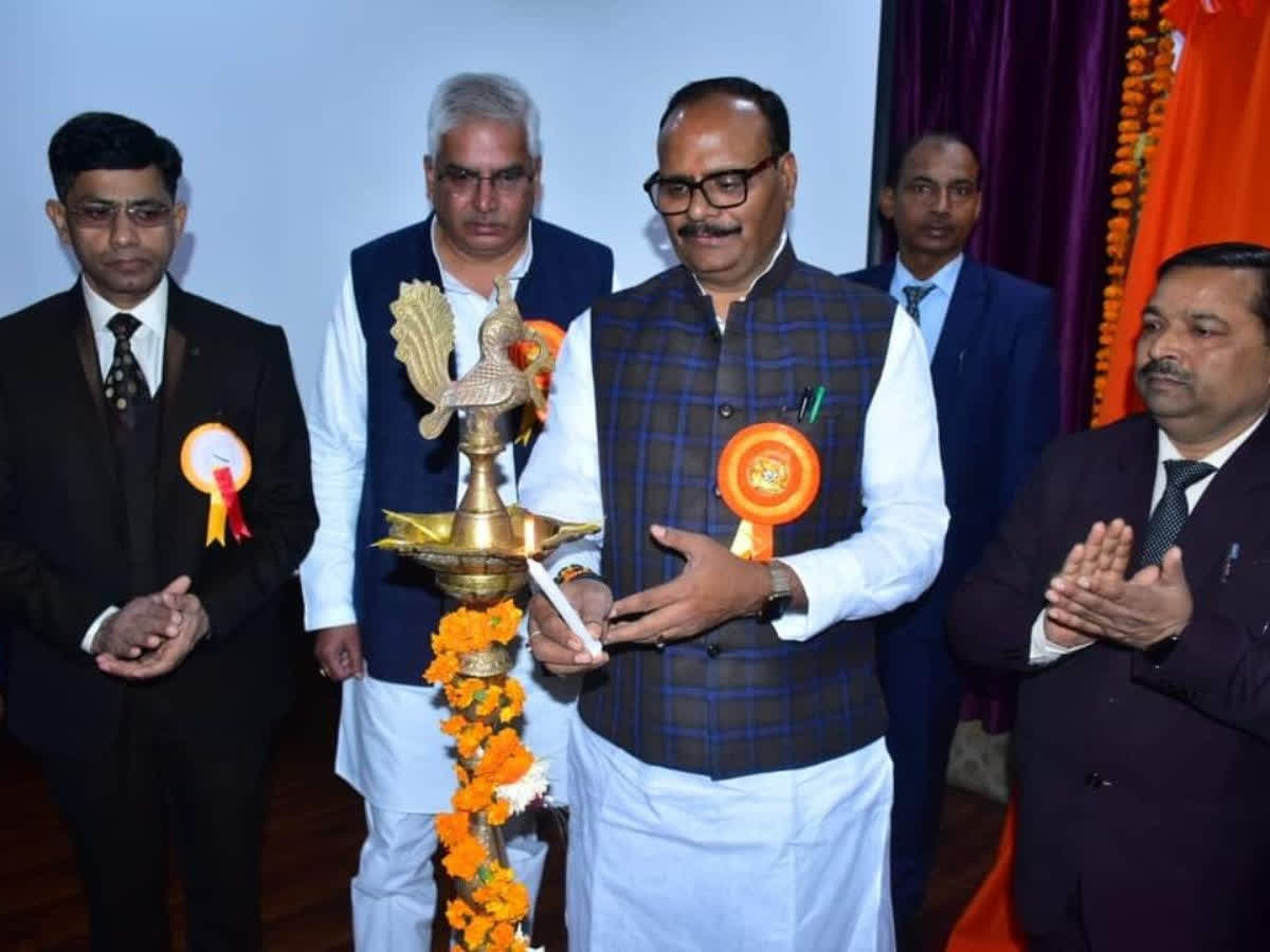 Deputy CM Brijesh Pathak ने कहा, मेडिकल कॉलेज की तर्ज पर विकसित होगा ...