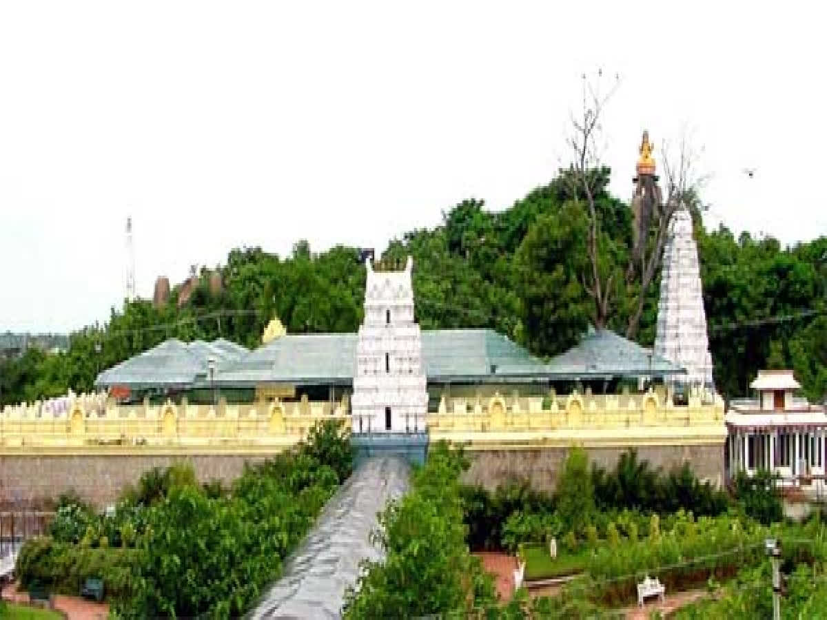 తెలంగాణలో మరో ఆలయ అభివృద్ధికి మాస్టర్‌ ప్లాన్‌.. 50 కోట్లు మంజూరు ...
