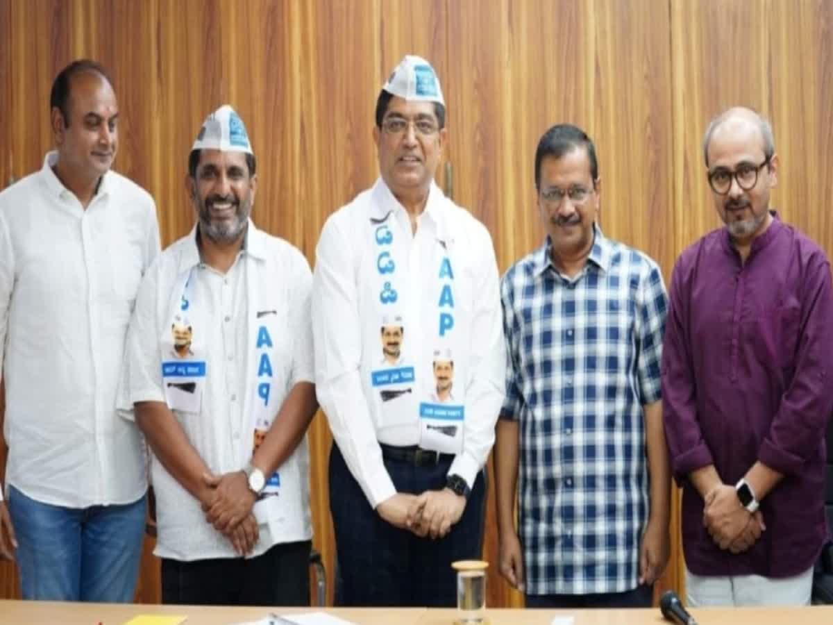 Bhaskar Rao Quits AAP and Joins BJP سابق بنگلور پولیس کمشنر و عآپ رہنما ...