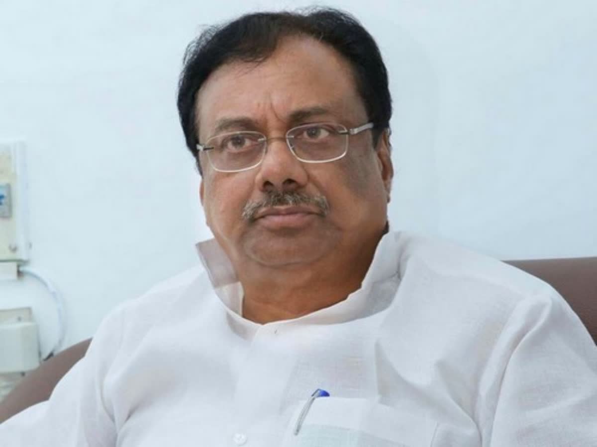 34 ஆண்டுகளுக்குப் பிறகு மீண்டும் சட்டமன்றத்திற்குள் நுழையும் ஈவிகேஎஸ் ...