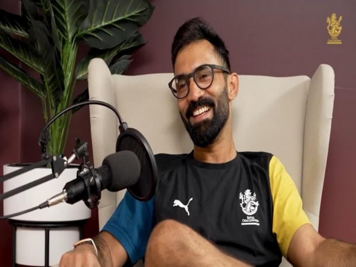 Virat Kohli is an emotional, caring and reactive person: Dinesh Karthik ...