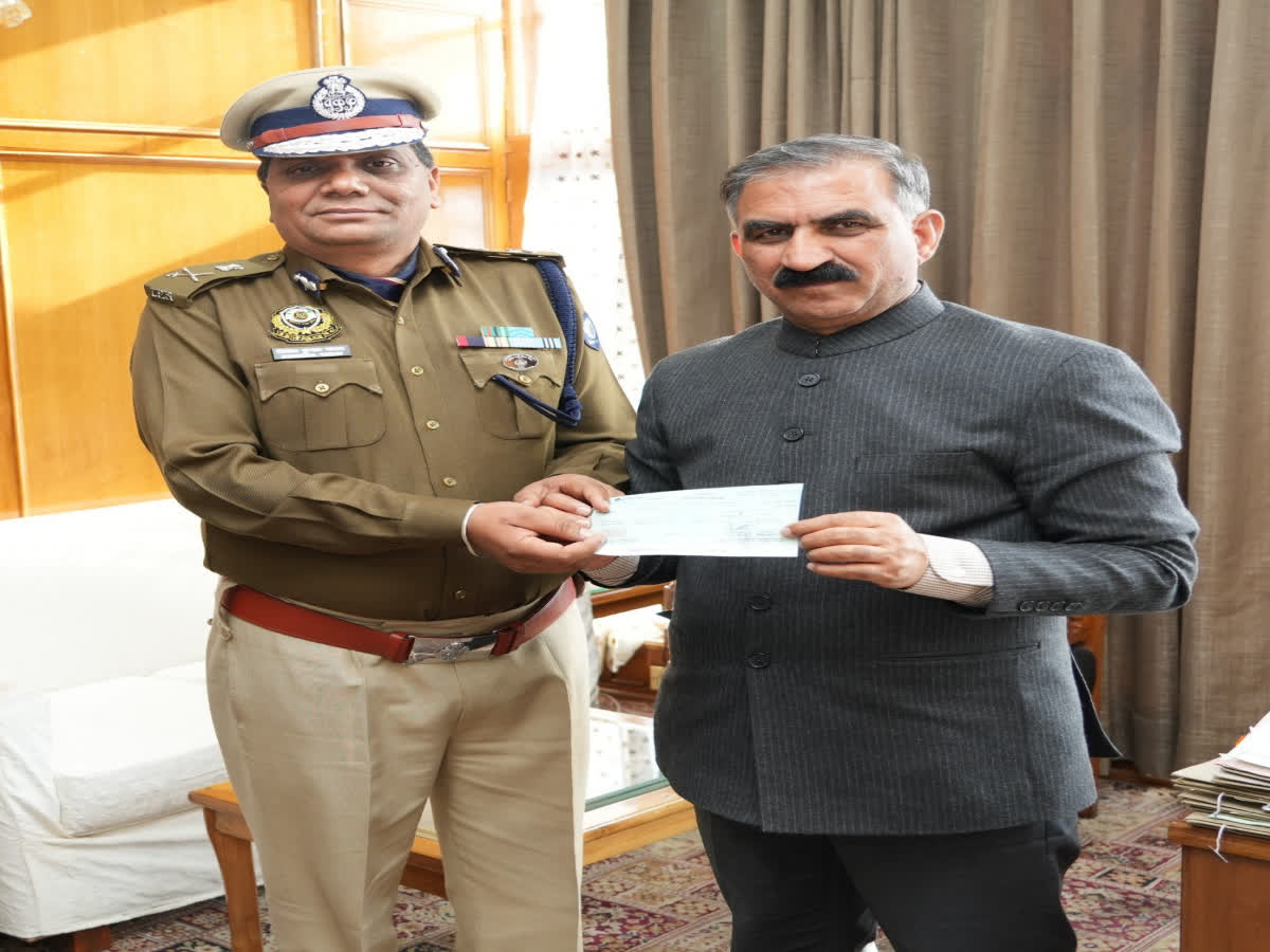केंद्र में डेपुटेशन पर जाएंगे आईपीएस दिनेश कुमार यादव, बीएसएफ में देंगे ...