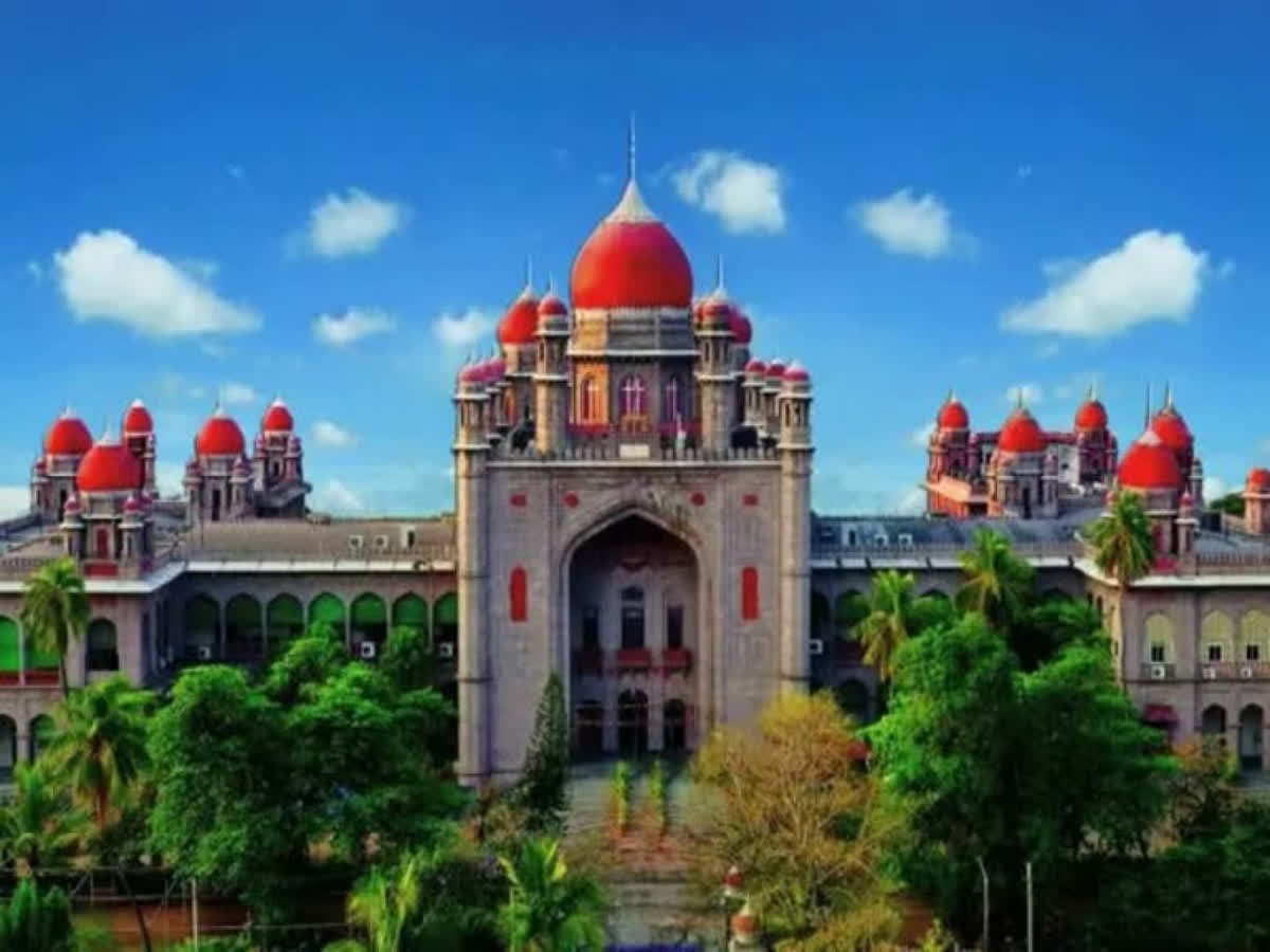 రాంకీ ఇంటిగ్రేటెడ్ టౌన్‌షిప్‌లో రిజిస్ట్రేషన్లు నిలిపివేస్తూ మధ్యంతర ...