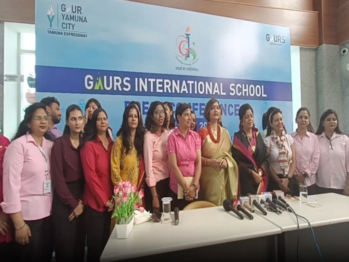 गौर इंटरनेशनल स्कूल ने धूमधाम से मनाया स्थापना दिवस, gaur-international ...