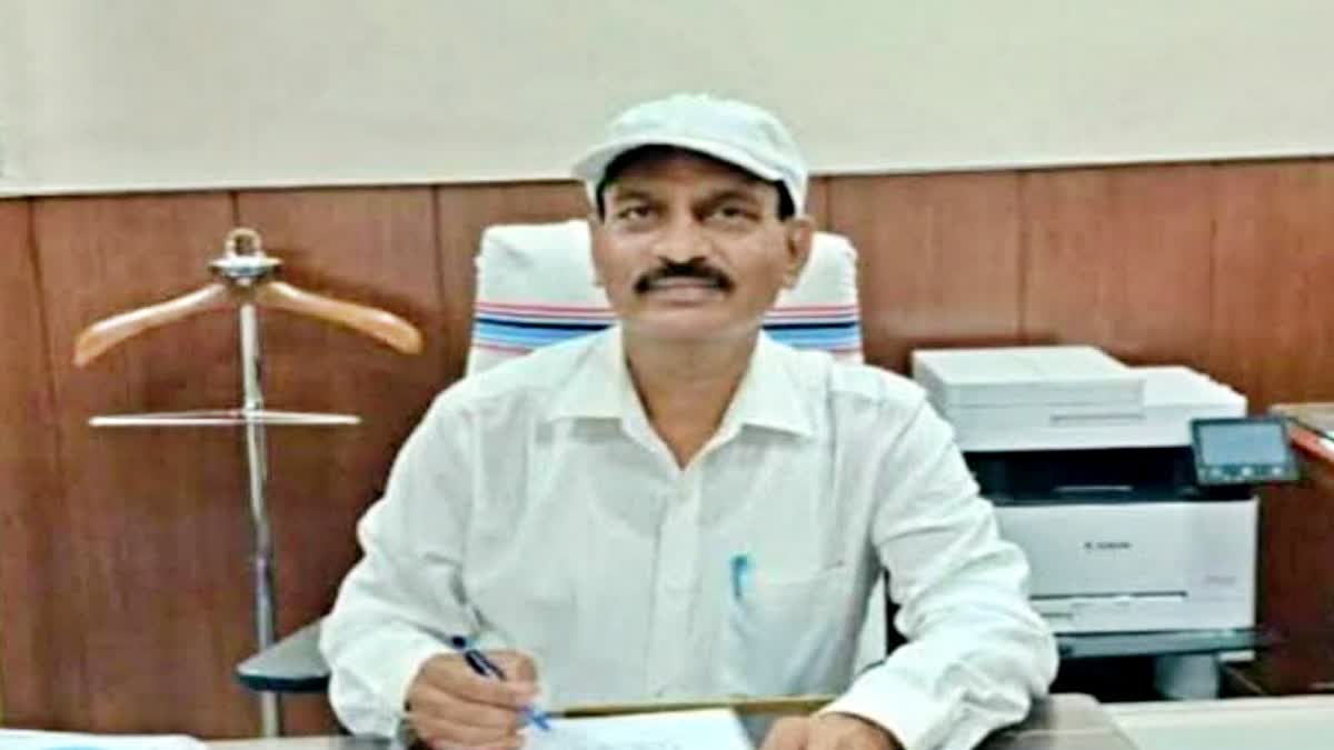 बिहार के सीनियर IAS और CM नीतीश के करीबी दिनेश राय ने लिया VRS, राजनीति ...