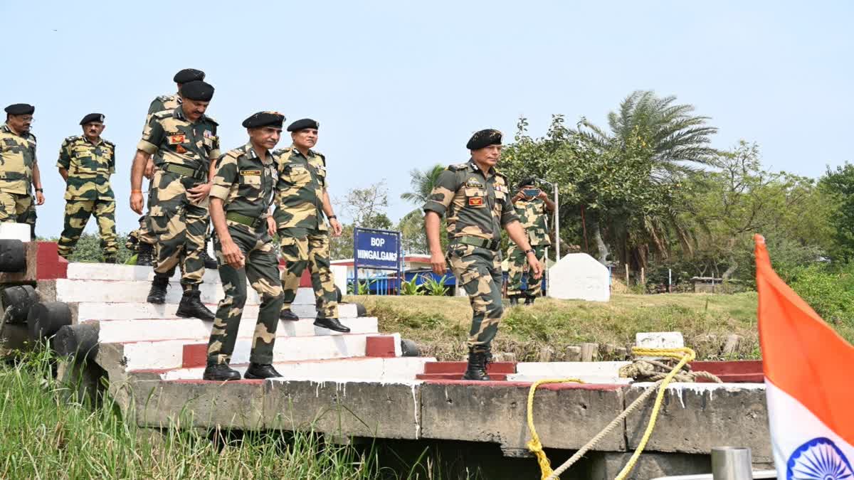 সুন্দরবন-সীমান্ত পরিদর্শনে বিএসএফের ডিজি, পরিস্থিতি মোকাবিলায় কী নির্দেশ