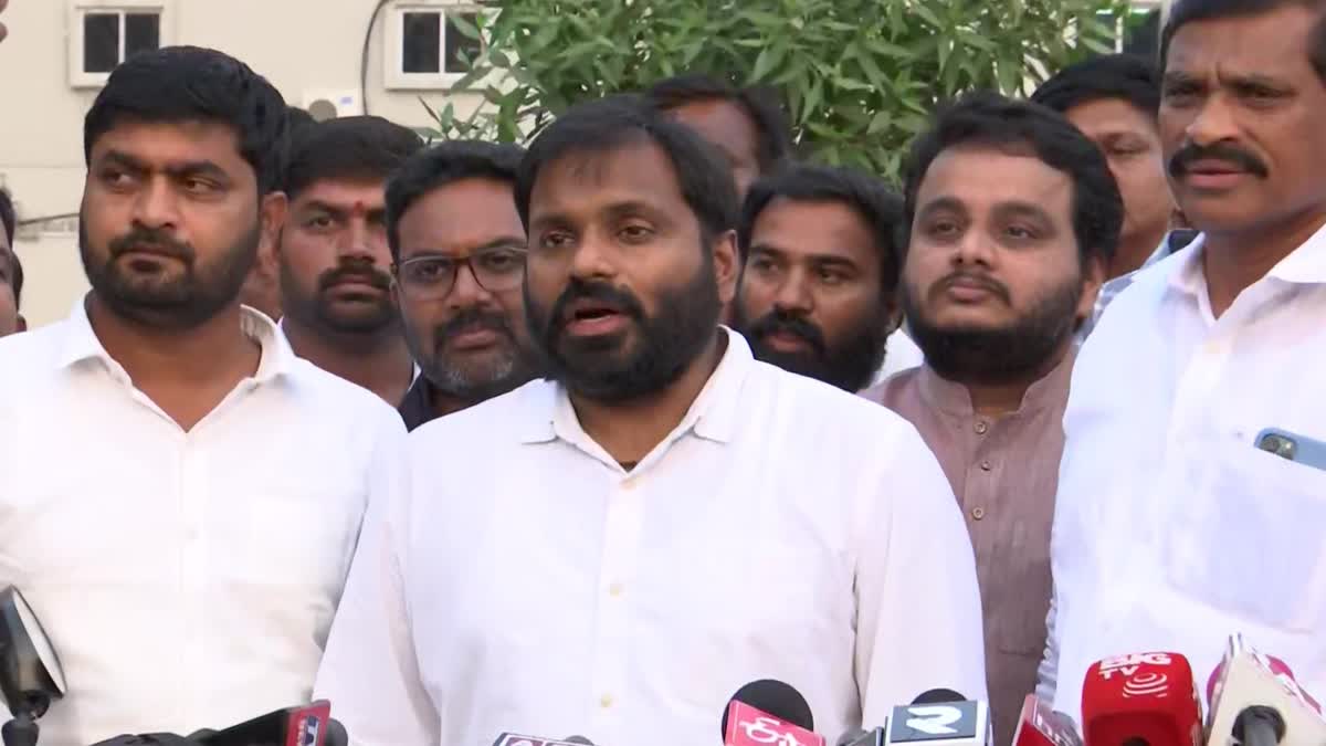 TDP leader Kilaru Rajesh attended CID inquiry: సీఐడీ విచారణకు హాజరైన ...