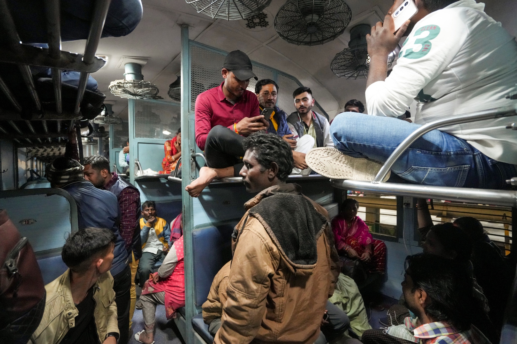 Day After Stampede, New Delhi Railway Station Remains Overcrowded