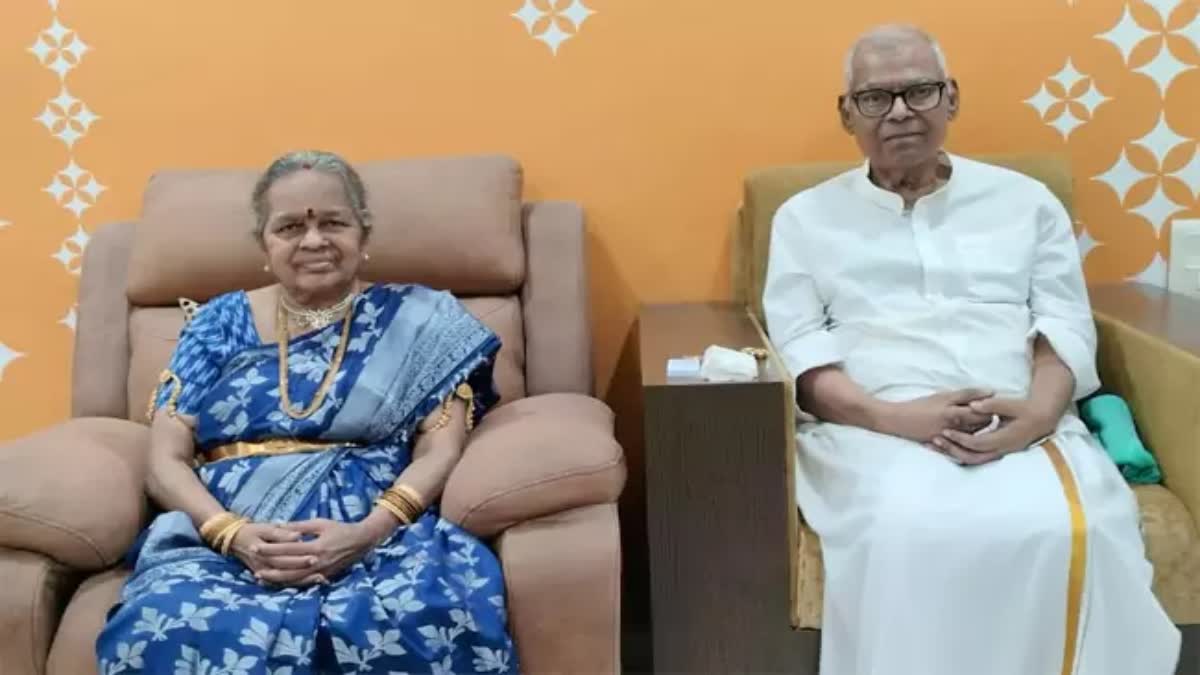 కోట శ్రీనివాసరావు భార్య రుక్మిణి కన్నుమూత