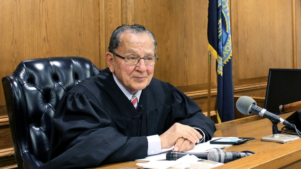 Farewell To Frank Caprio, 'The Nicest Judge In The World' Who Made ...