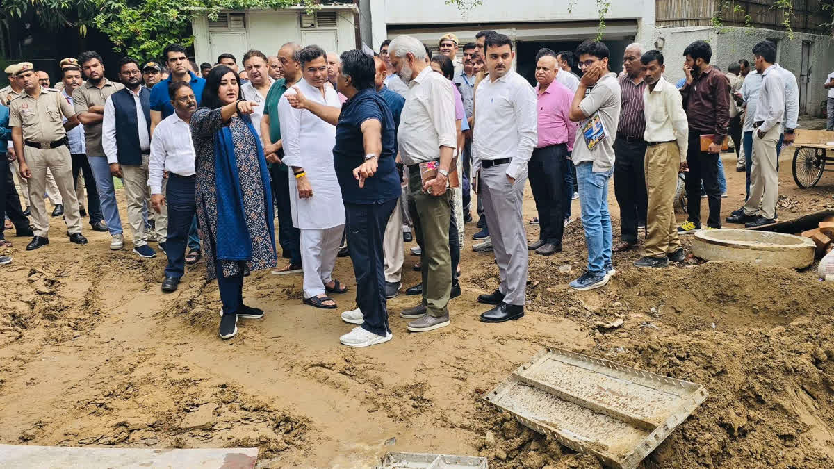 PWD, Irrigation Dept Asked To Inspect Drains Across Delhi NCR Before ...