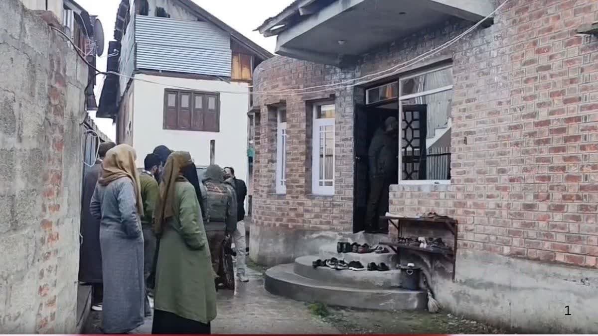 Police Raid Multiple Locations Of Banned Organisations In Jammu Kashmir's Shopian