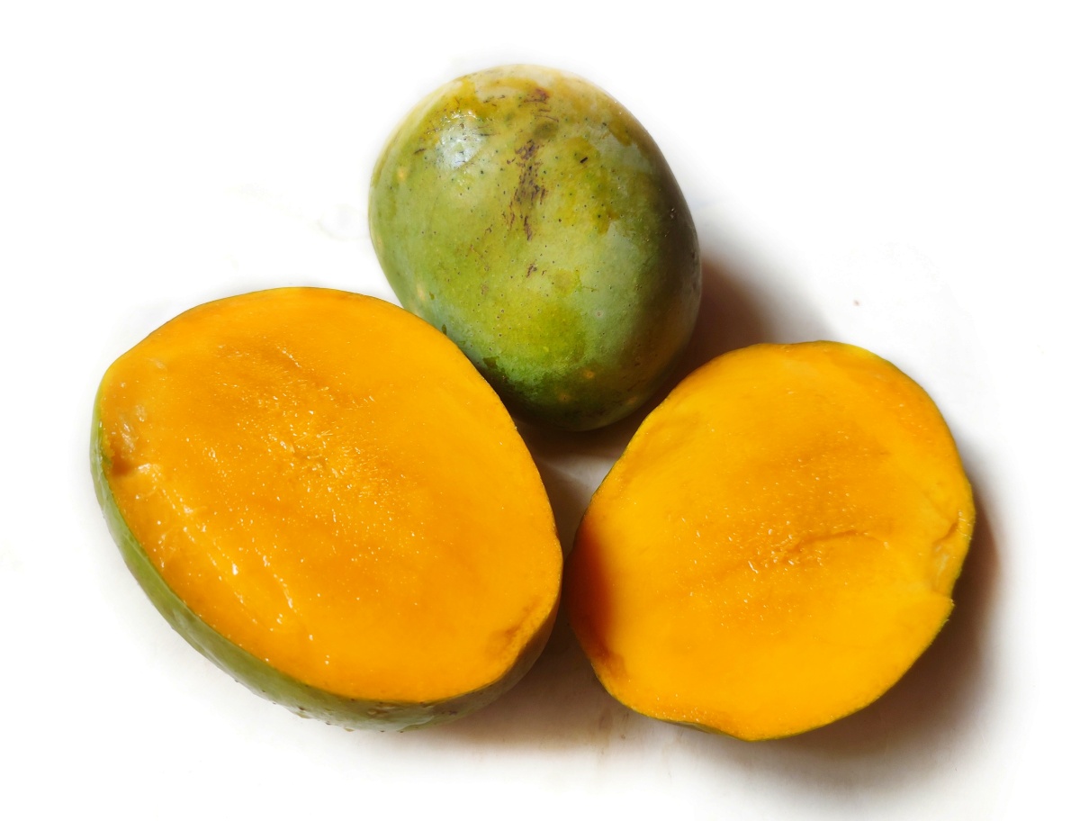 Aam Aadmi’s Guide to Over a Dozen Mango Varieties, And How to Identify Them