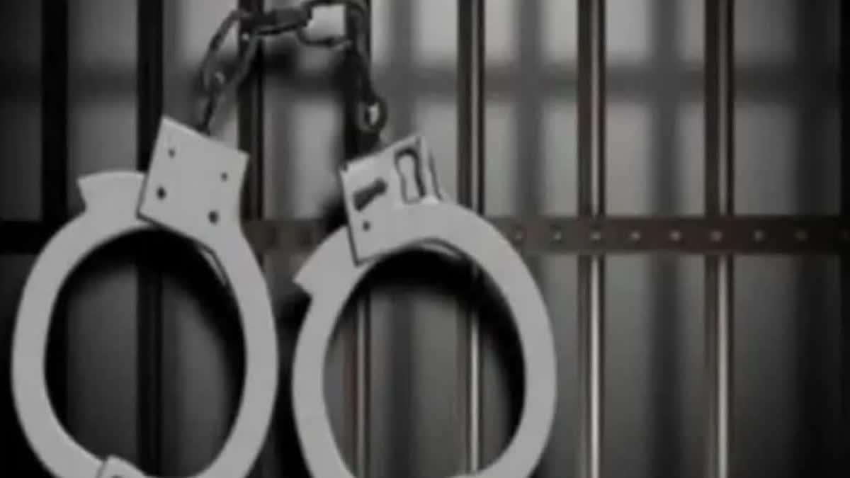 Sex Racket Busted In Thane Woman Held On Wednesday