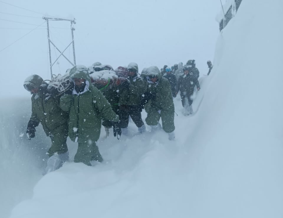 चमोली एवलॉन्च: जानें इंडियन आर्मी की किस ब्रिगेड का हिस्सा हैं रेस्क्यू ...