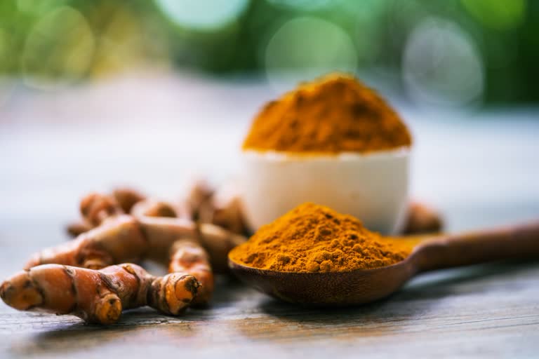 Raw Turmeric Health Benefits : ప‌చ్చి పసుపు తింటే ఎన్ని లాభాలో ...