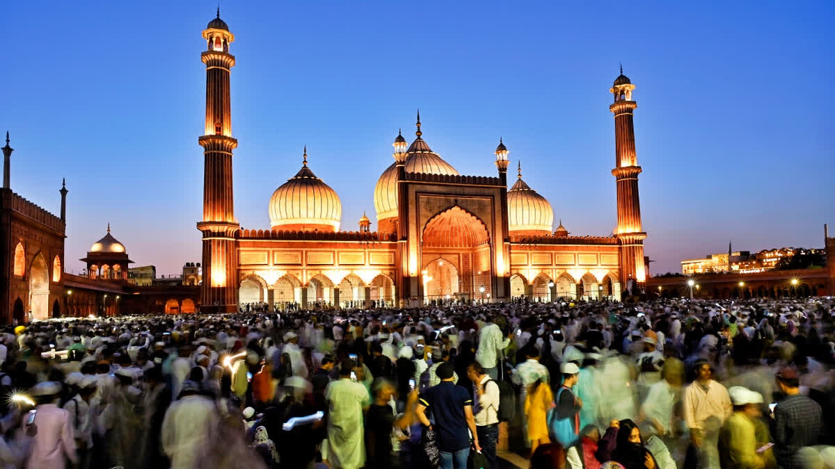 Eid 2025 In India | Explained: Eid-Ul-Fitr, How Muslims Celebrate It ...