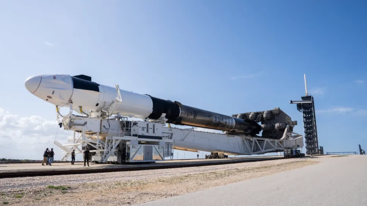 SpaceX's Fram2 Mission Set To Launch Human Spacecraft To Polar Orbit ...