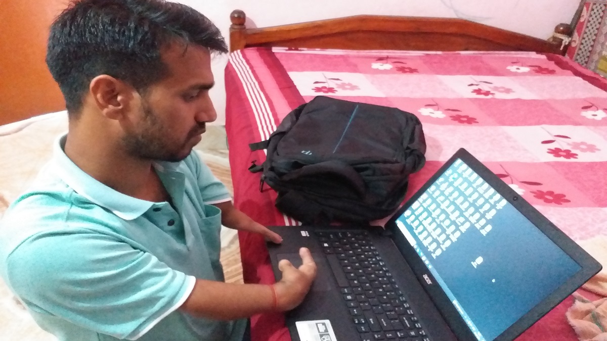 Holding Pen With Heart, Odisha's Gyana Das Defies Disability To Become ...