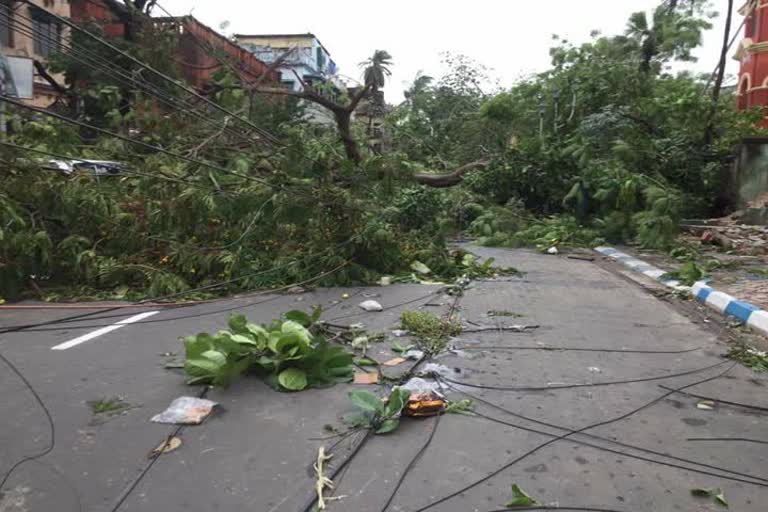 Centre rushes 10 more NDRF teams to cyclone Amphan-hit West Bengal