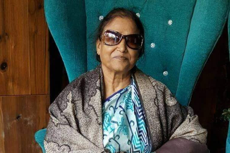 Ratna Rashid Banerjee returns award after Bangla Academy honours Mamata ...